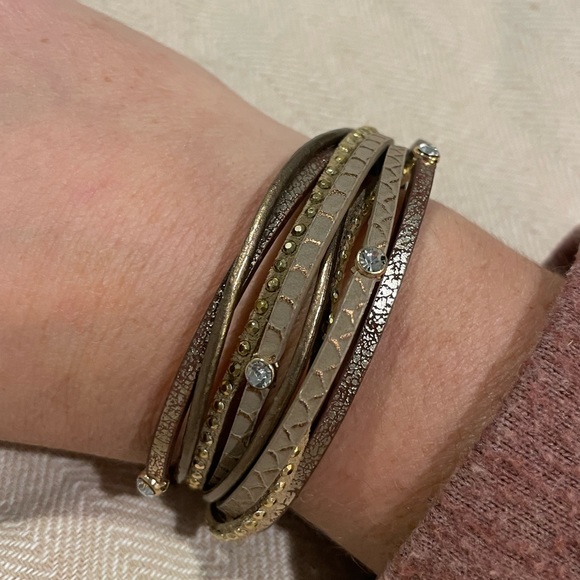 SAACHI | Jewelry | Gold Leather Magnet Cuff Bracelet | Poshmark